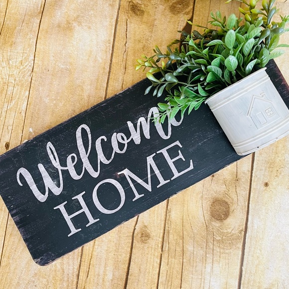 Hobby Lobby | Accents | Wooden Farmhouse Style Welcome Home Sign | Poshmark